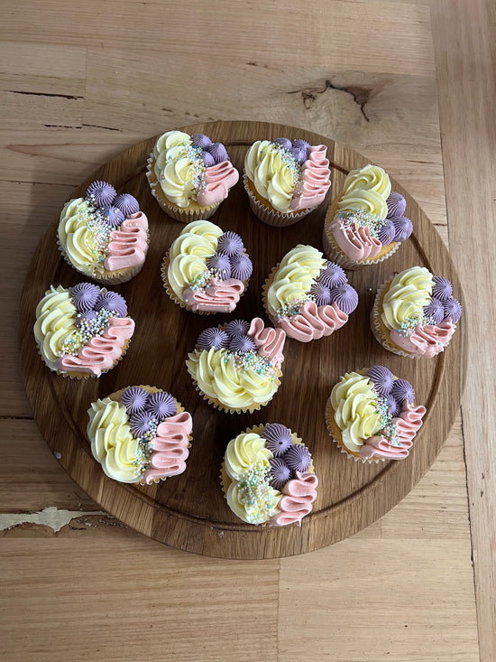 Fondant and Flour // Event catering, cakes and cookies for Yamba